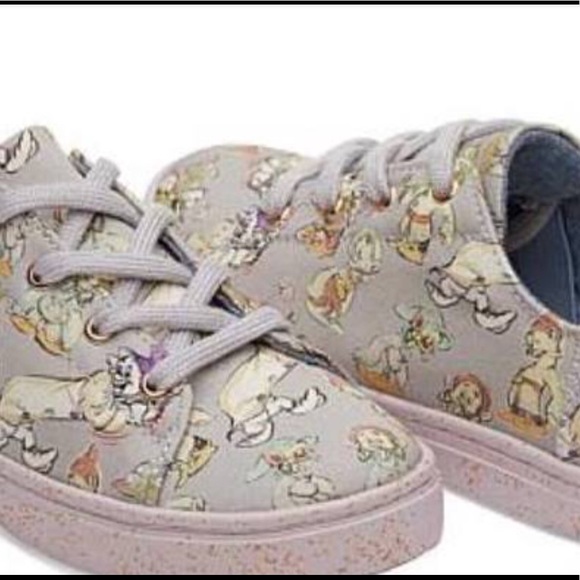 Toms | Shoes | Disney Seven Dwarfs Shoe Kids Toms X | Poshmark